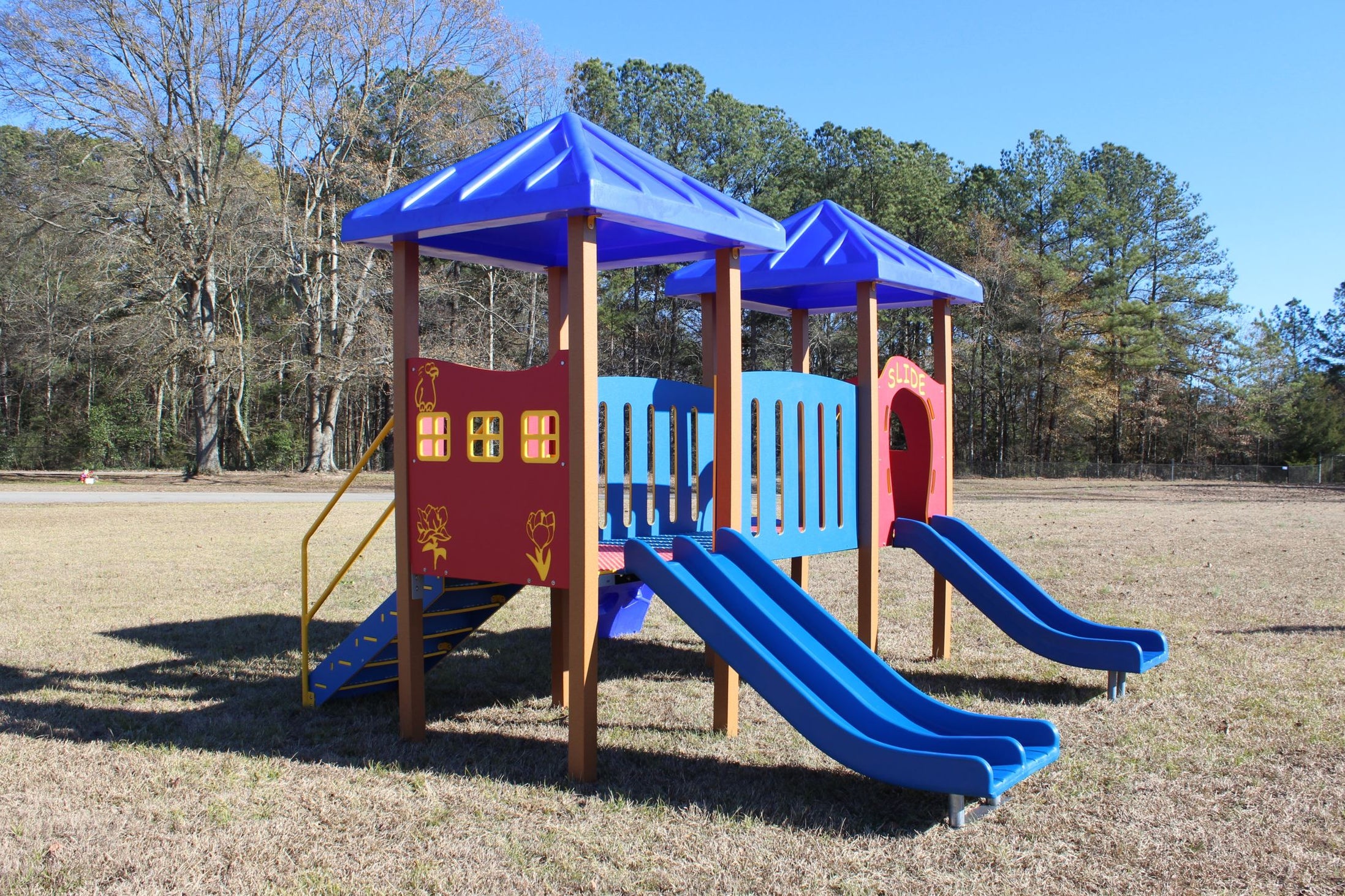 Infinity Playgrounds Infinity Double Towel Structure — Kingdom Playground