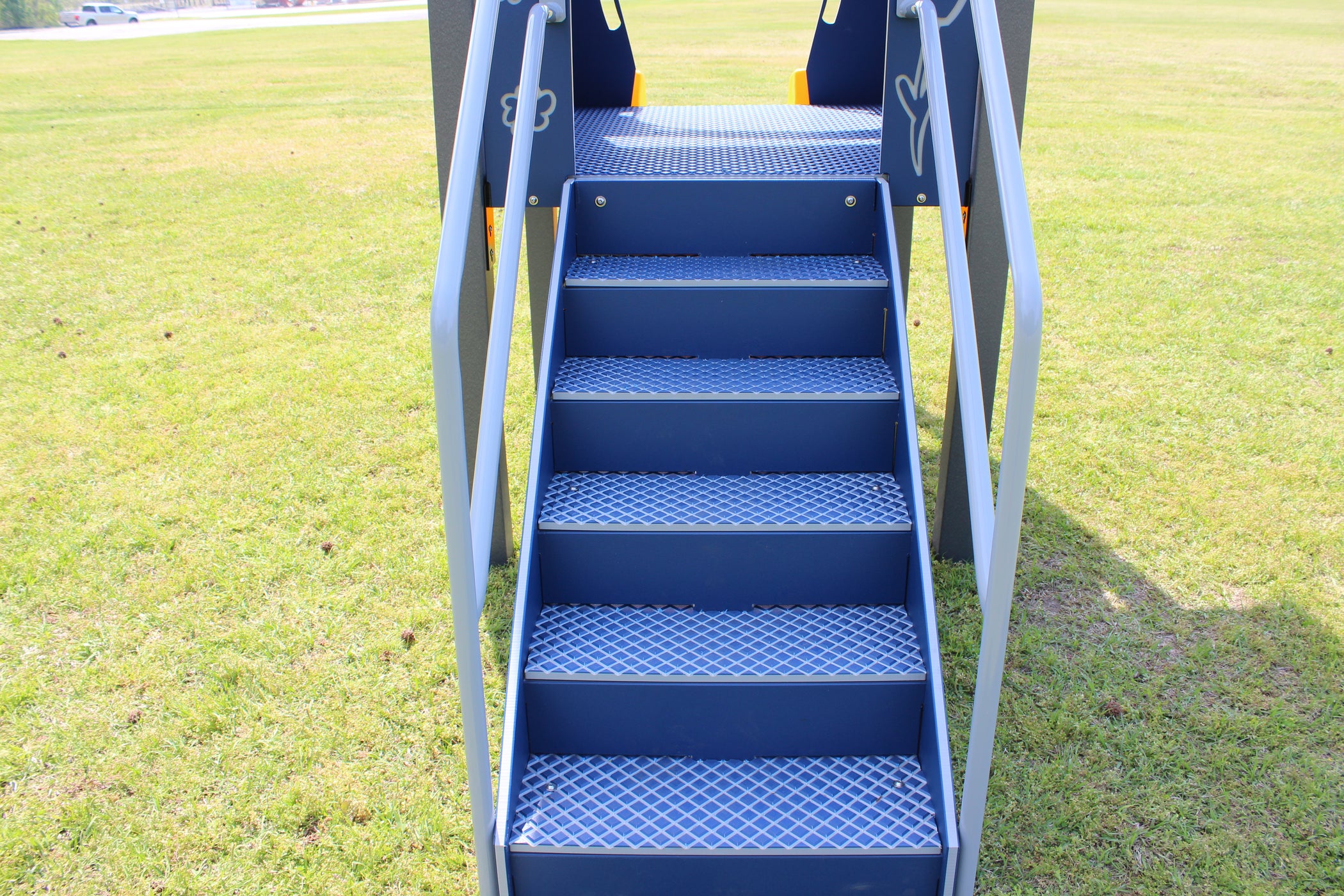 Infinity Playgrounds Infinity Single Towel Structure — Kingdom Playground