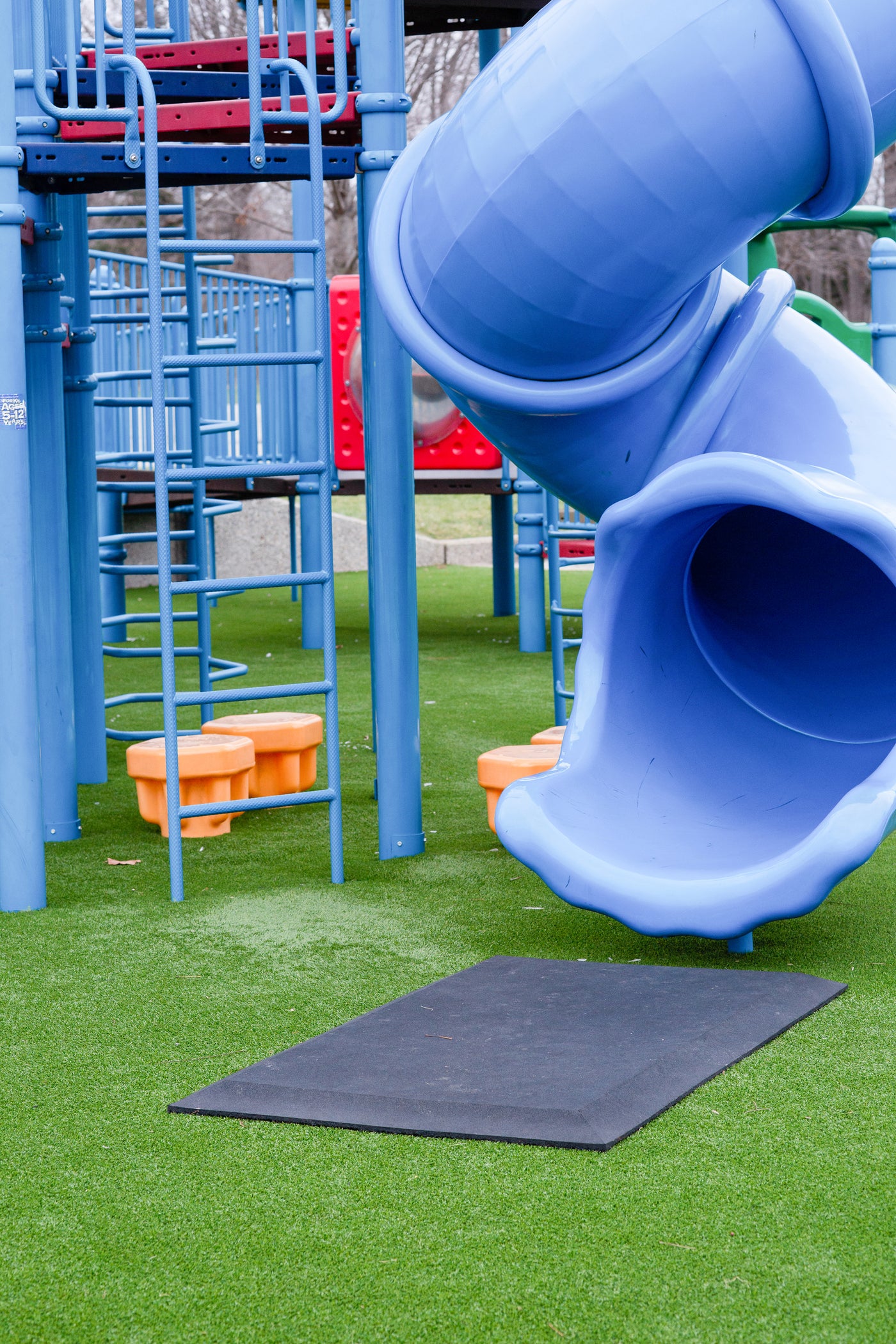 Action Play Systems Commercial Swing and Slide Rubber Playground Mat A ...