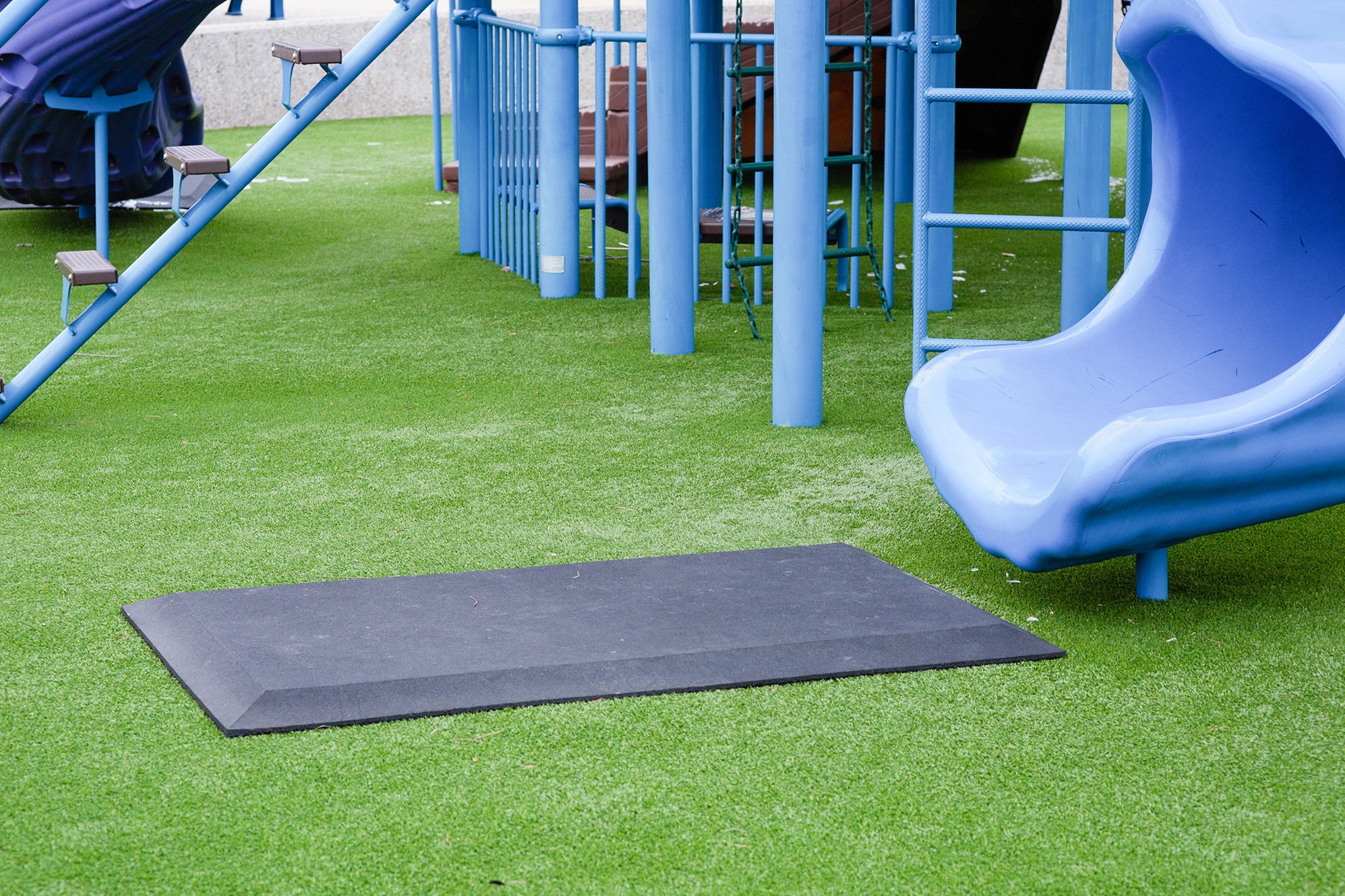 Action Play Systems Commercial Swing and Slide Rubber Playground Mat A ...