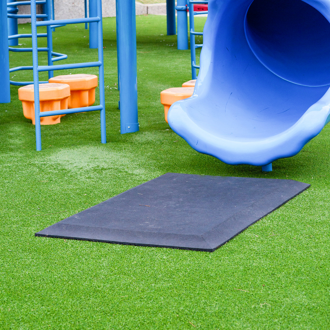 Action Play Systems Commercial Swing and Slide Rubber Playground Mat A ...